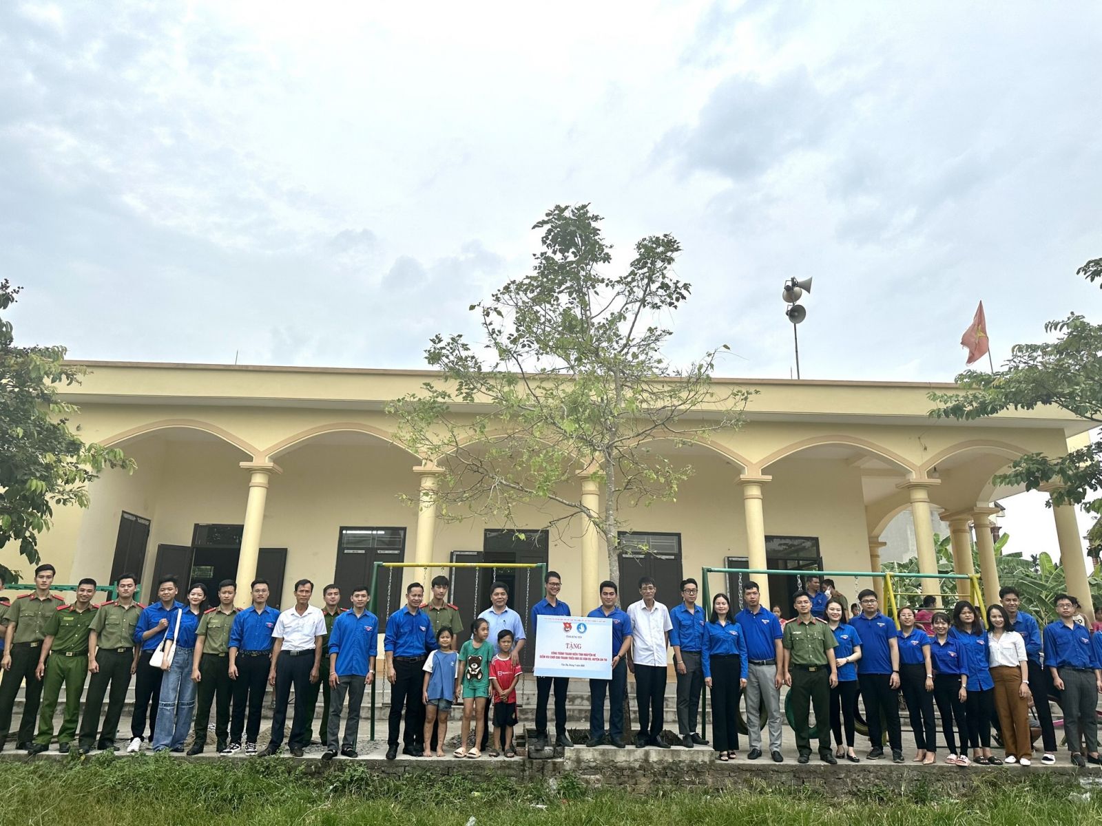 TỔNG KẾT ĐỢT CAO ĐIỂM CHIẾN DỊCH TN MÙA HÈ XANH NĂM 2023